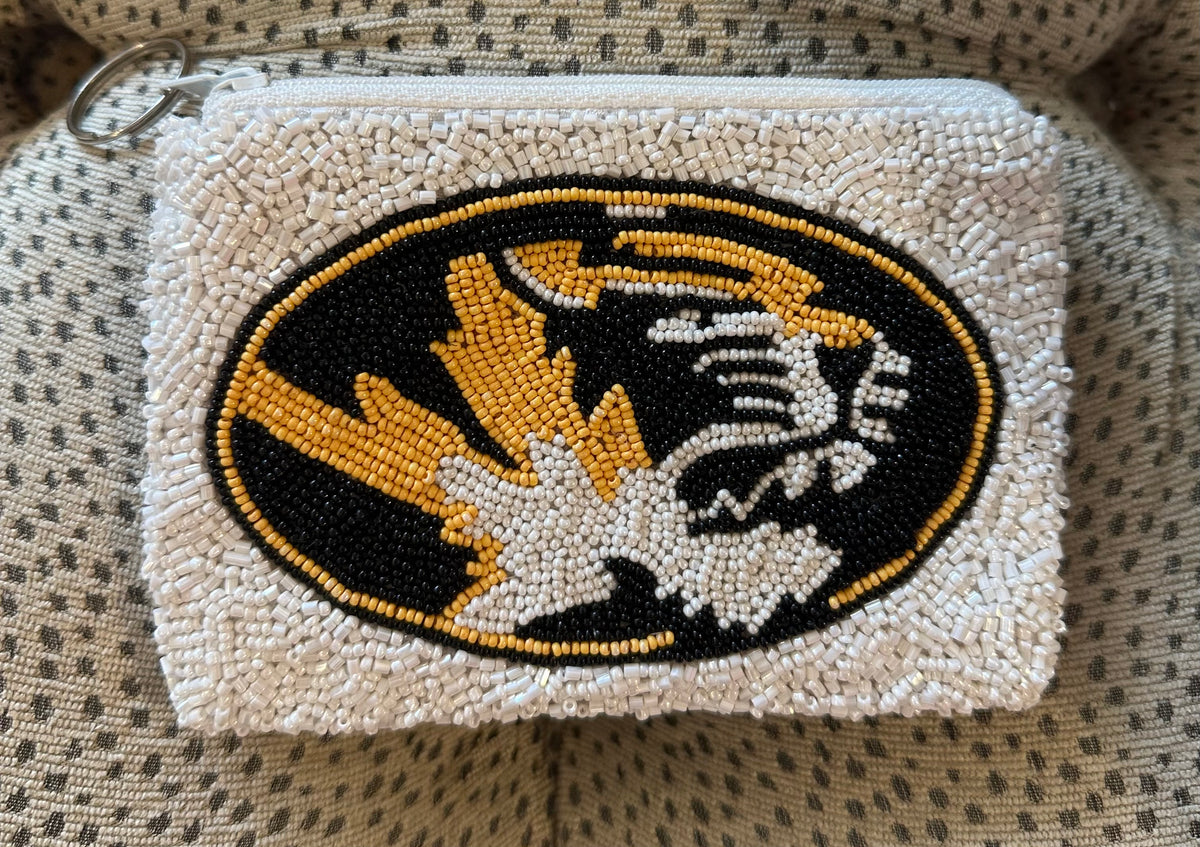 Mizzou Beaded Coin Purse – Gigi’s Closette Ltd.